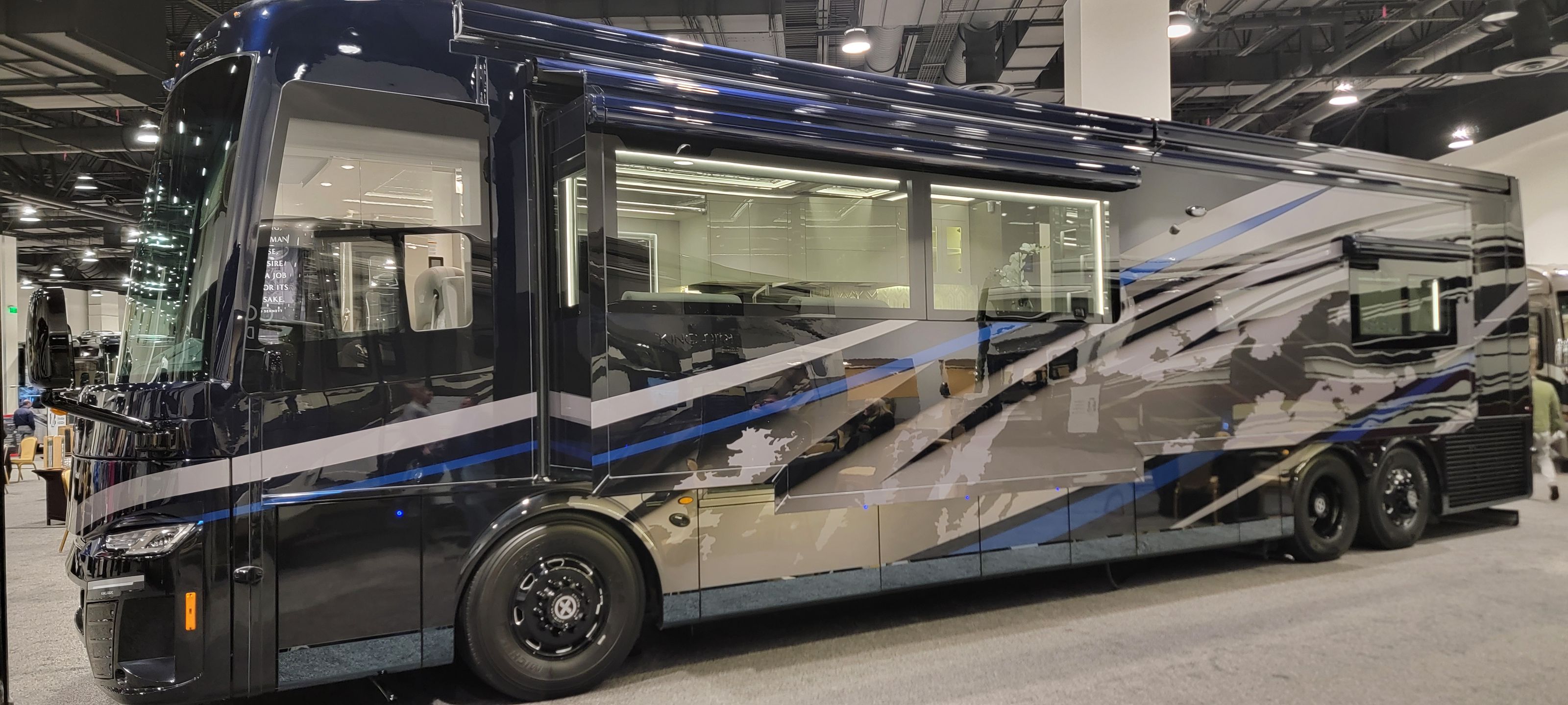 North Trail RV Center | Full Service RV Dealer in Fort Myers, Florida