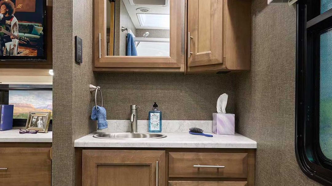 2023 Thor Challenger | North Trail RV Center