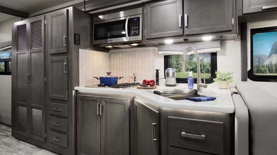 2025 Thor Magnitude Motorhome for Sale | Luxury Super C RVs at North ...