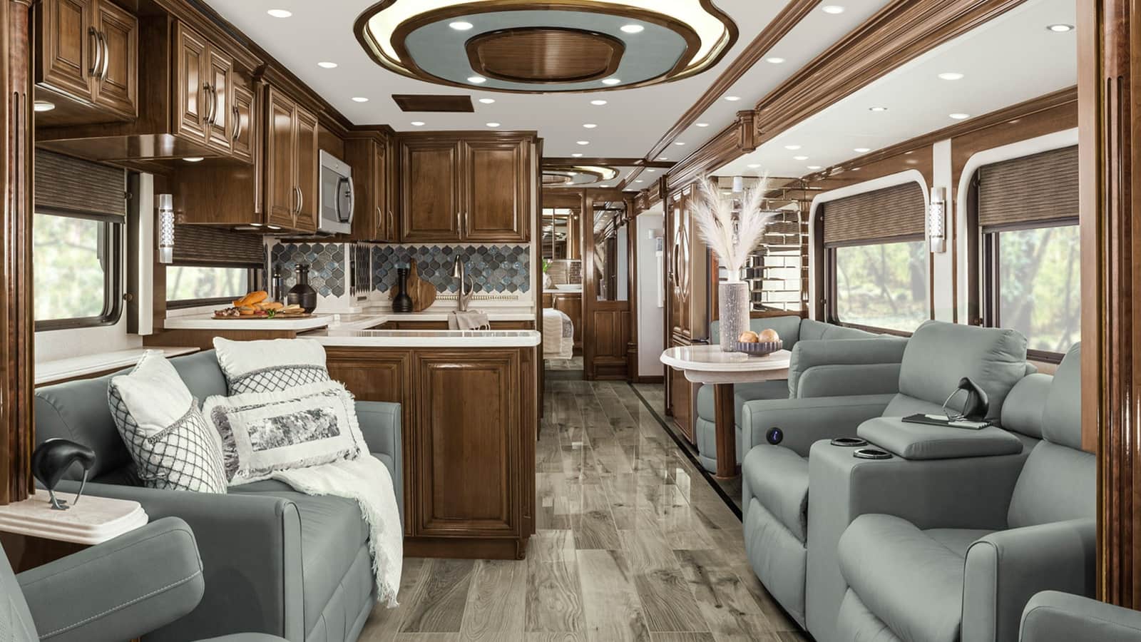 2022 Newmar Essex | North Trail RV Center