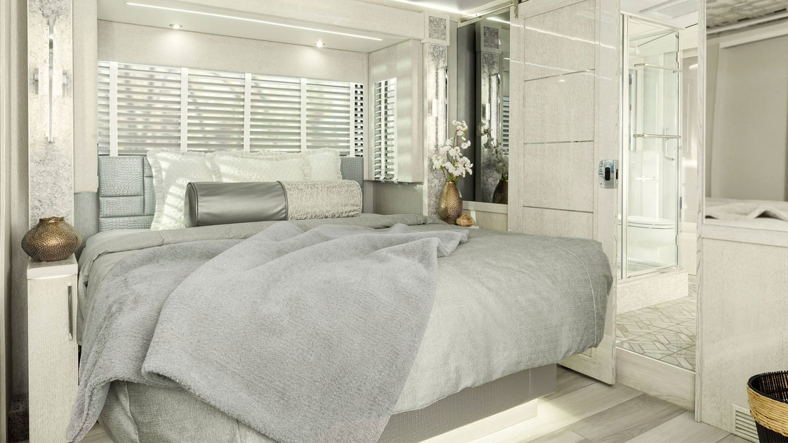 2022 Newmar King Aire | North Trail RV Center