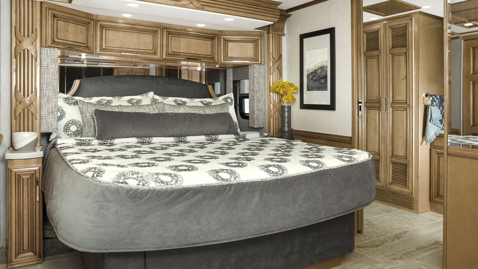 2022 Newmar Supreme Aire | North Trail RV Center