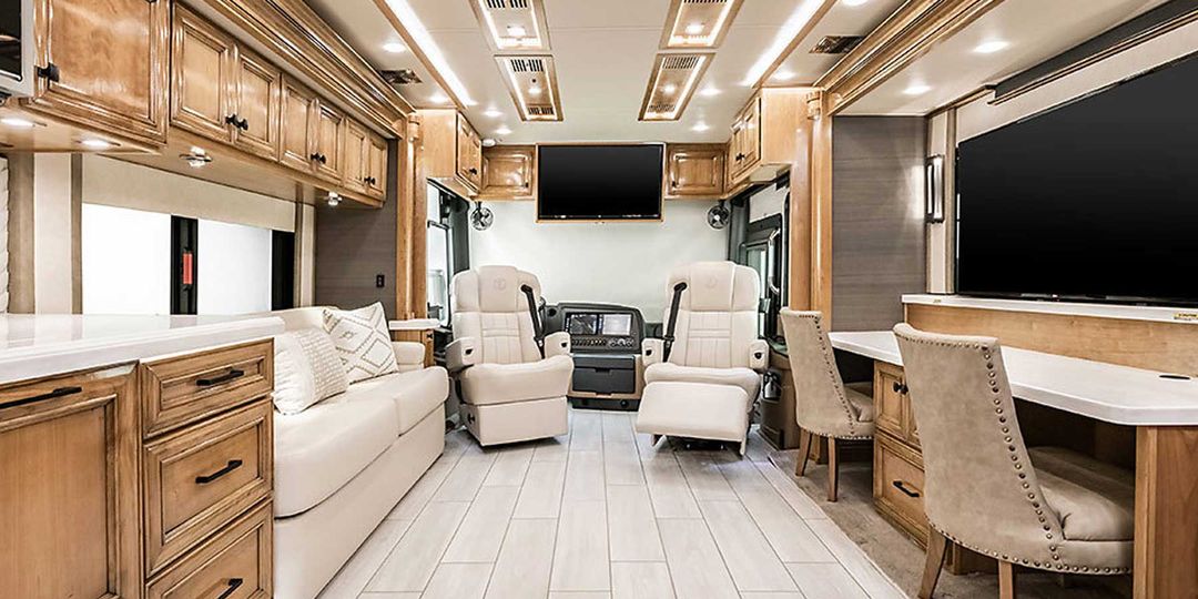 2023 Tiffin Allegro Bus | North Trail RV Center