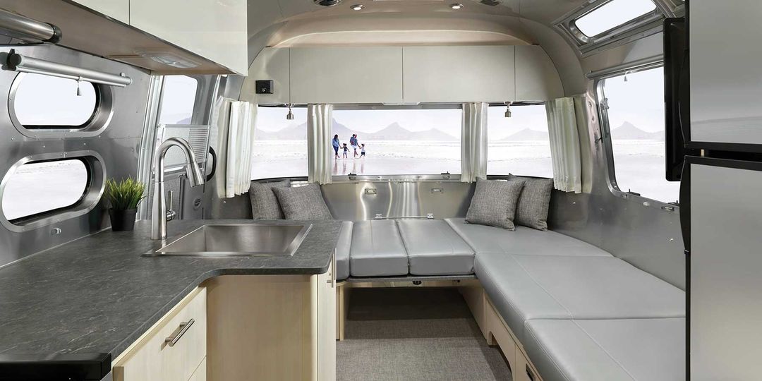 2023 Airstream Flying Cloud | North Trail RV Center
